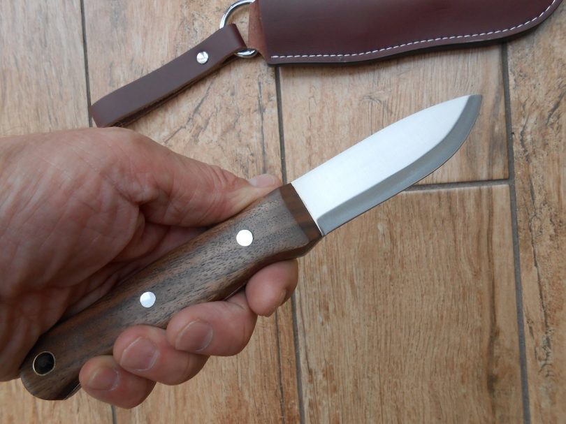 Best Bushcraft Knives 2020: Top Product Reviews & Buying Guide